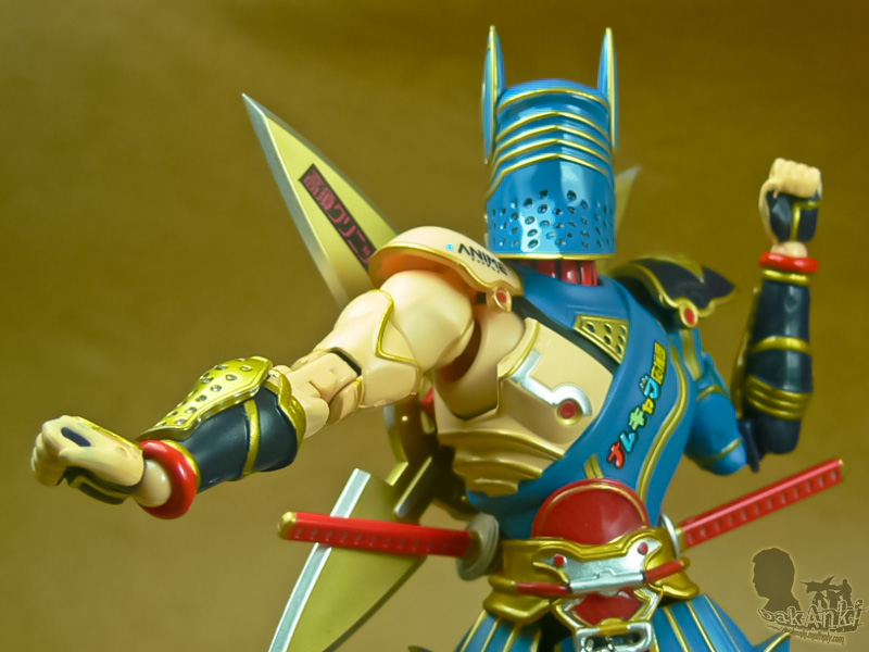 bakAnki: [FiguReview] SHFiguarts Origami Cyclone